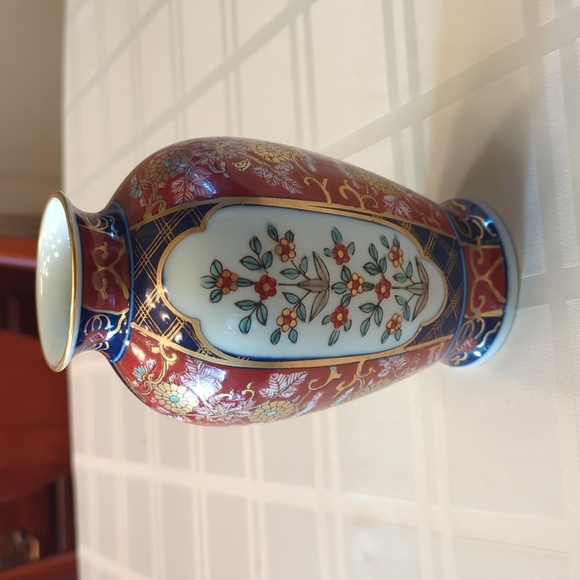Accents | Vintage Japanese Gold Imari Vase | Poshmark